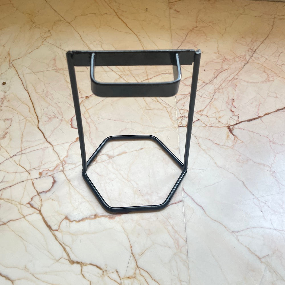 Metal clock Stand black